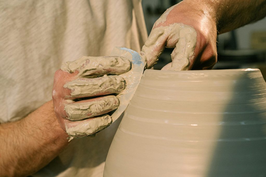 From Sand to Ceramic: How Silica Sand Transforms into Beautiful Pottery ...